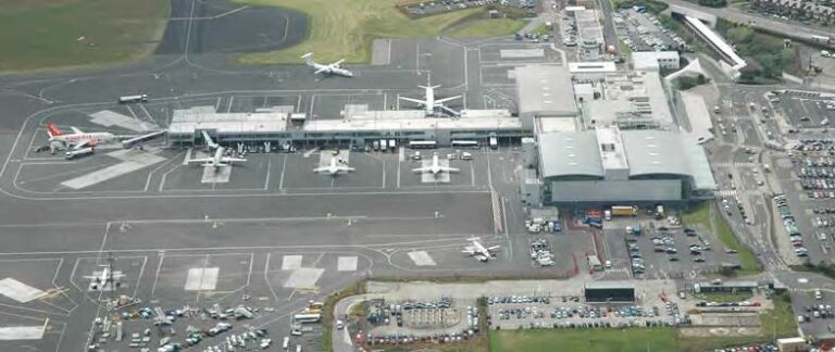 CAT III Runway Visual Range System - Biral