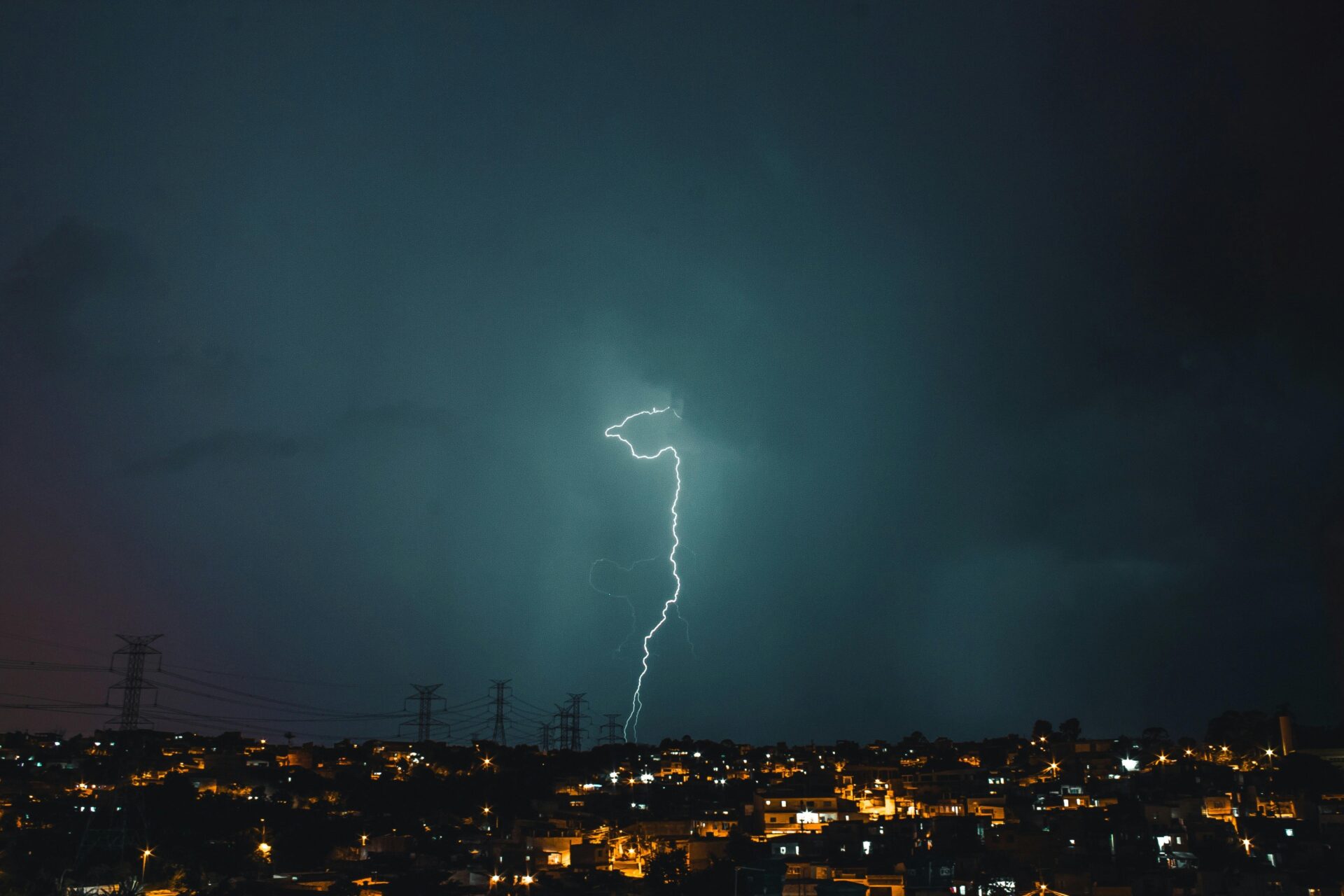 Lightning Detection Systems for Sports Fields - Senseca UK